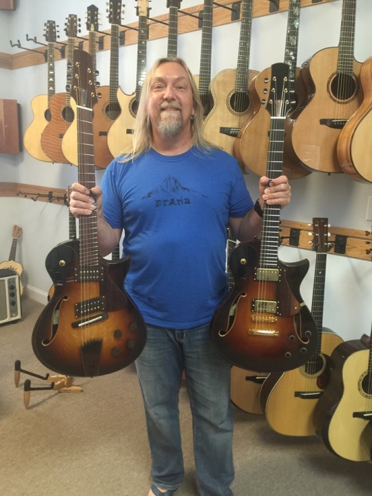 JORDAN McCONNELL VIDEO INTERVIEW and PERFORMANCE - Dream Guitars