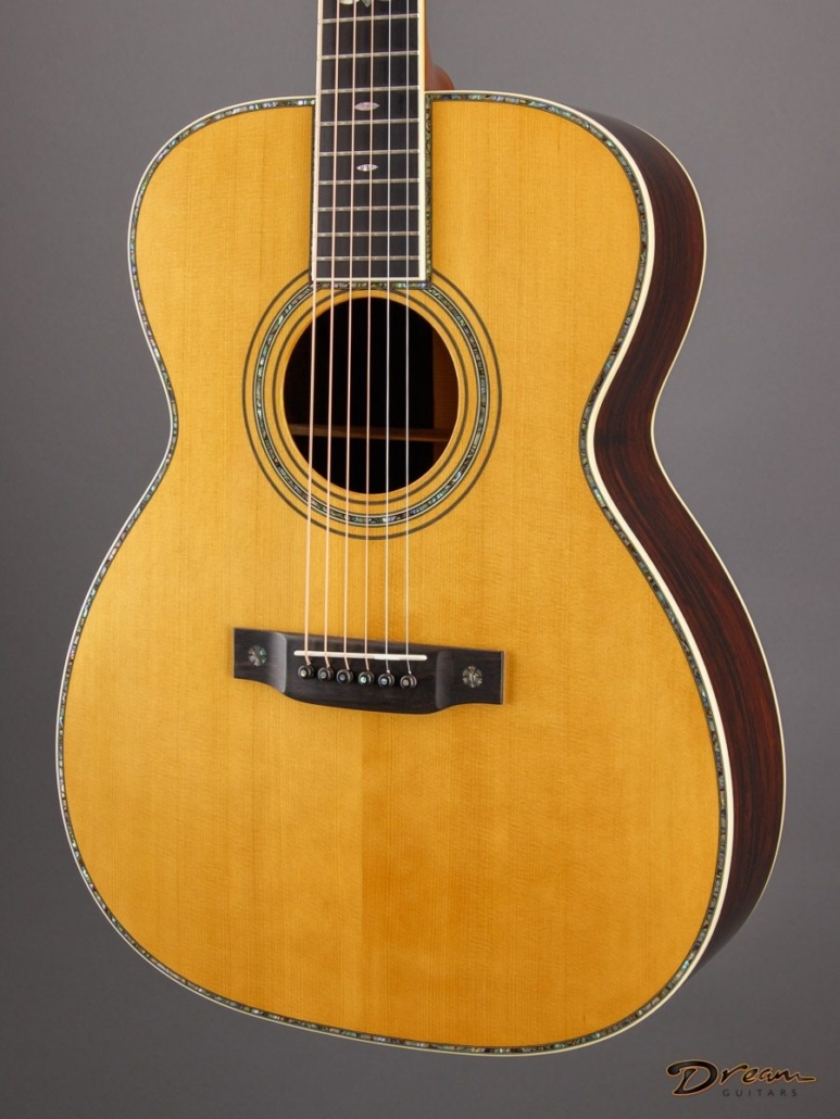 2010 Moonstone 000-42, Cocobolo/Adirondack Spruce - Dream Guitars