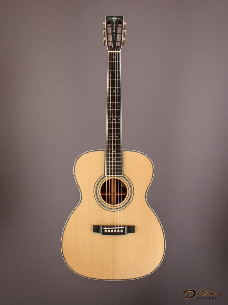 2014 Moonstone 000-42, Brazilian Rosewood/Adirondack Spruce - Dream Guitars