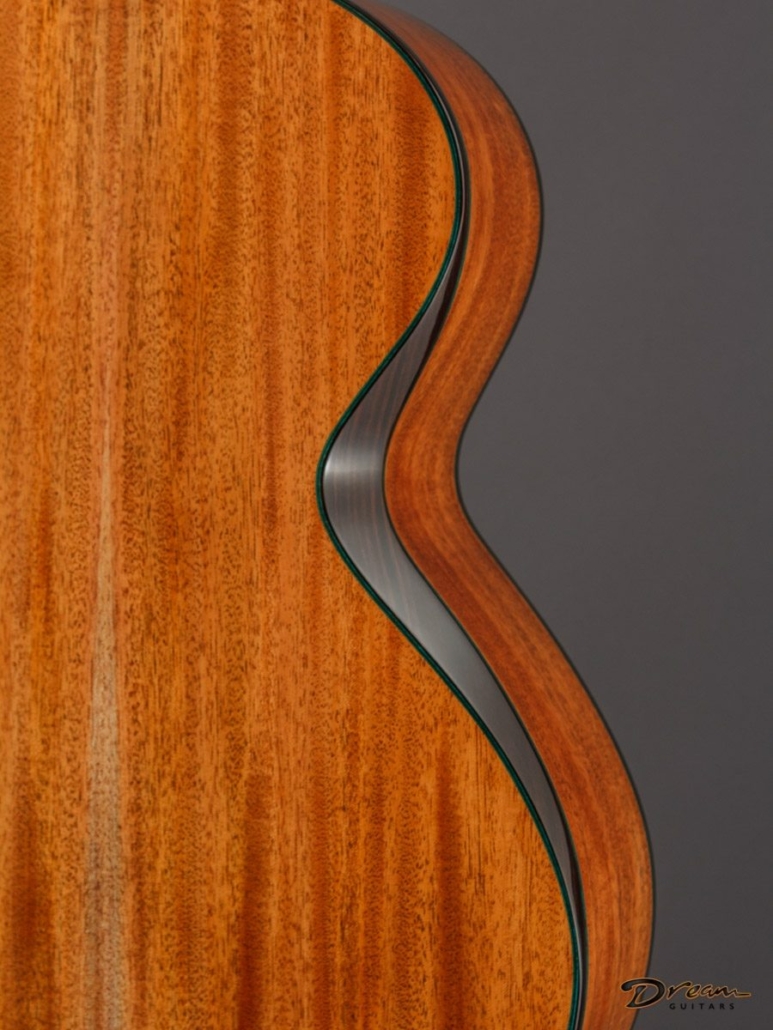 Brand New Big Hollow 00, Honduran Mahogany/Lutz Spruce - Dream Guitars