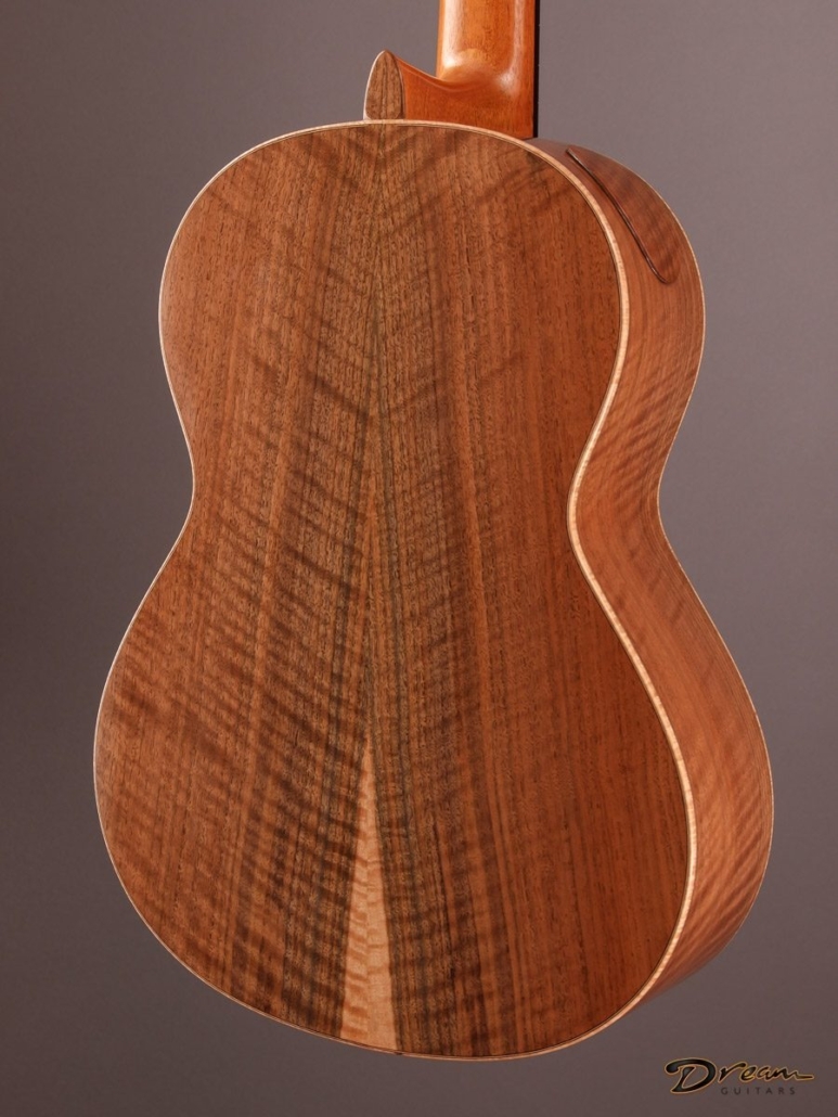 2020 Stephan Connor Everest, Walnut/Cedar - Dream Guitars