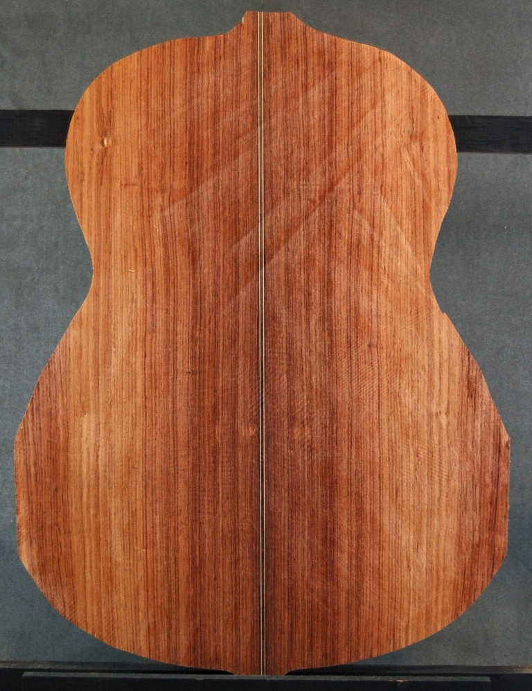 Incoming 2023 Rein Model 5 Honduran Rosewood/European Spruce - Dream ...