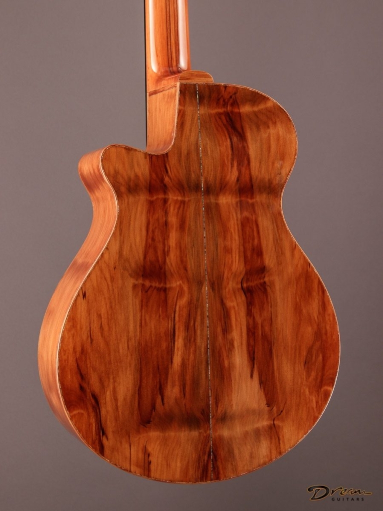 2011 Laurie Williams Classical, Ancient Kauri/Paraoanui - Dream Guitars