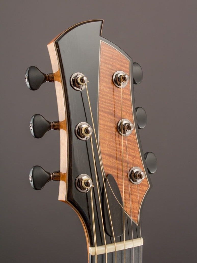 2018 Robbins R.1c, Fiddleback Mahogany/Engelmann Spruce - Dream Guitars