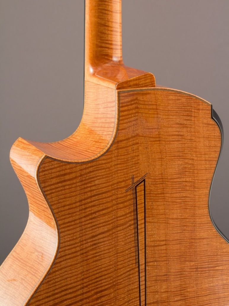 2018 Robbins R.1c, Fiddleback Mahogany/Engelmann Spruce - Dream Guitars