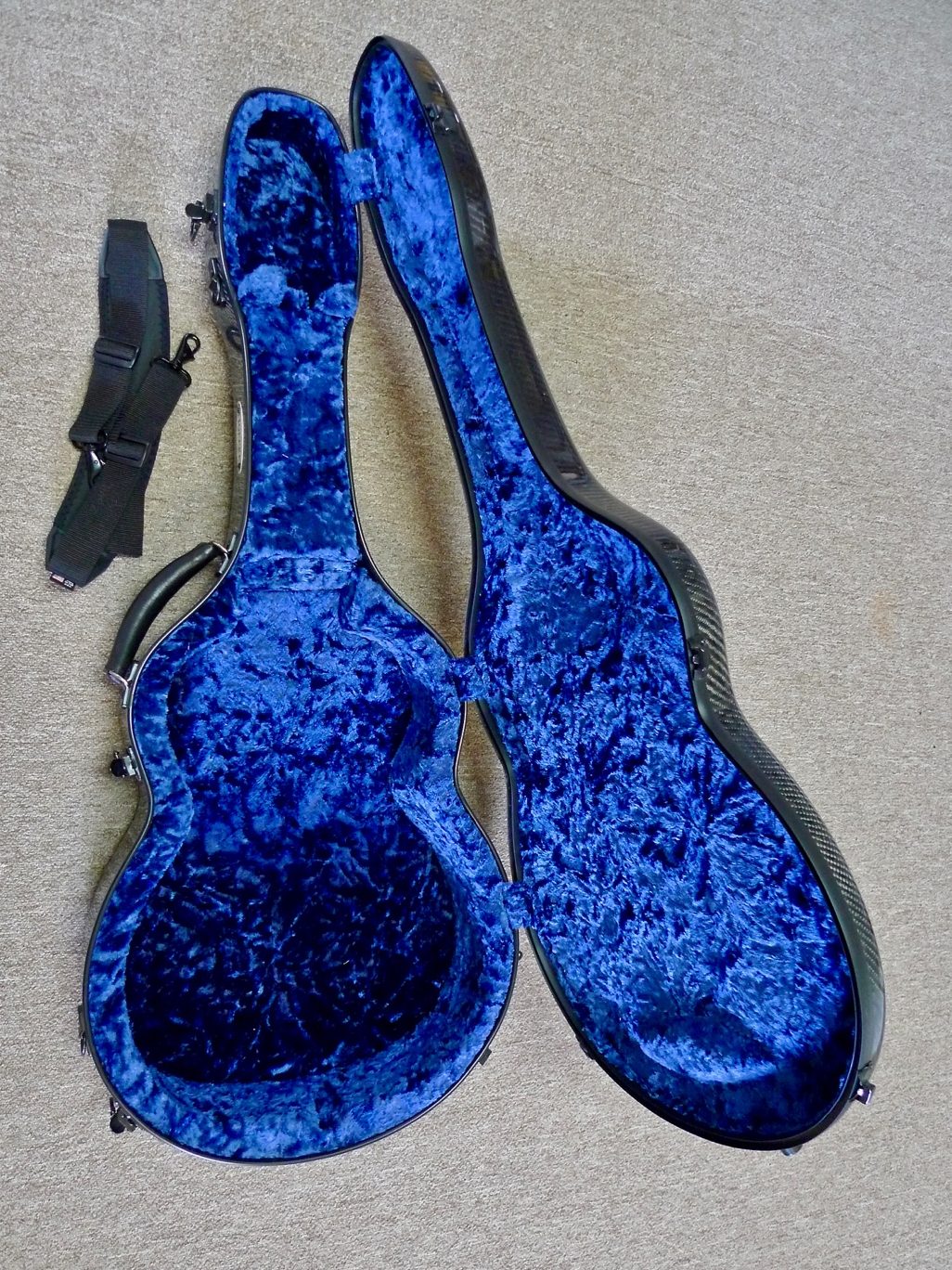 Hoffee Deluxe Carbon Fiber Case, OM/000, Black/Blue, Includes Padded ...