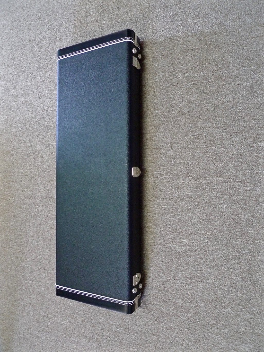 Fender Black Tolex Hardshell Case by G&G for Stratocaster/Telecaster ...