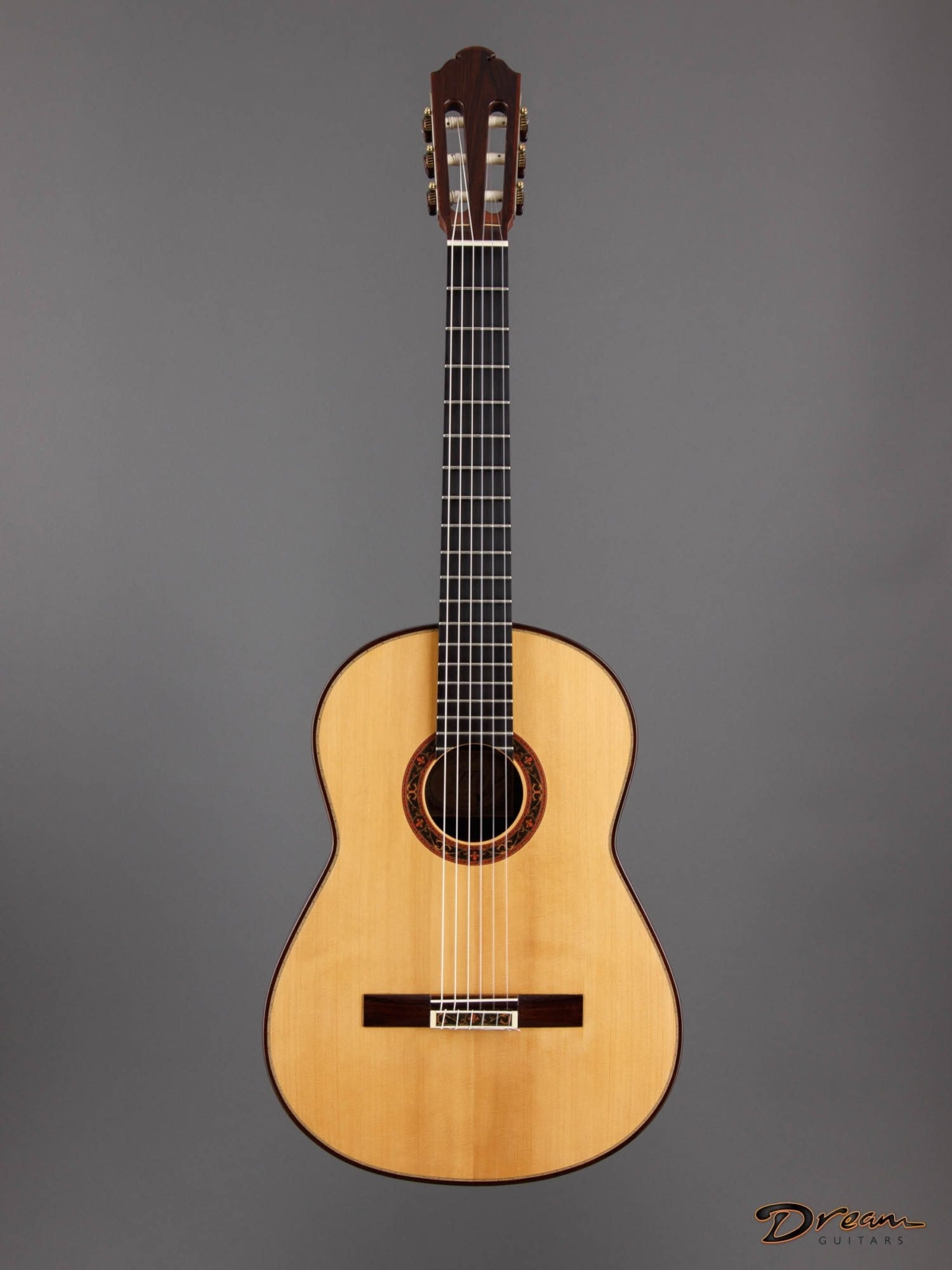 Best Classical Guitars | Dream Guitars