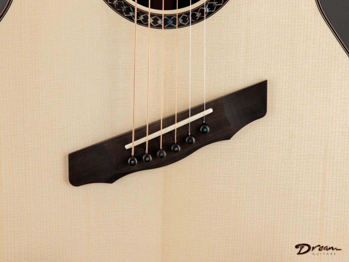 Brand New Applegate SJ, Indian Rosewood/Engelmann Spruce - Dream Guitars