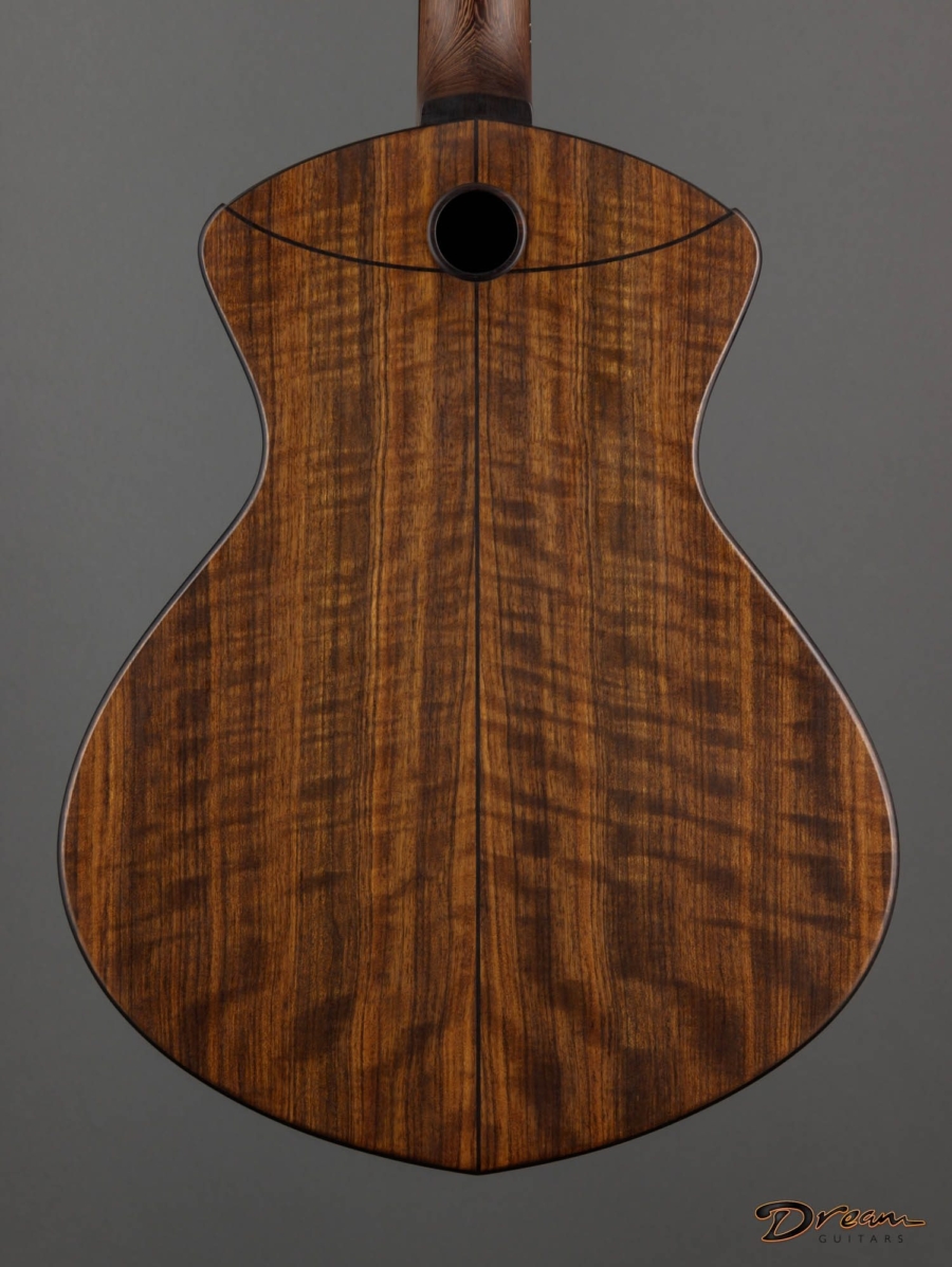 Brand New Pagelli 40th Anniversary, Ovangkol/Moonspruce - Dream Guitars