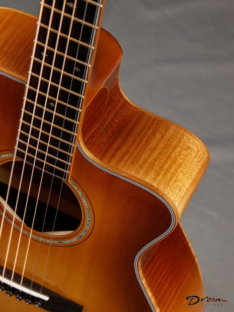 Brand New Robson Luthiers For A Cause OM, Maple/Sitka - Dream Guitars