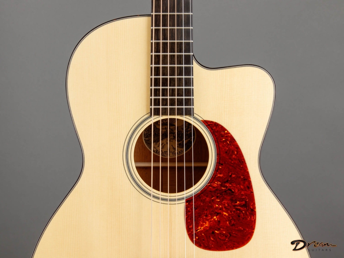 2022 Collings 0001a, Mahogany/Adirondack Spruce - Dream Guitars