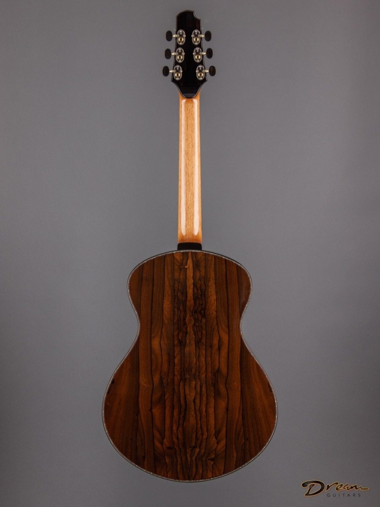 Brand New Halland Signature Series 000-H, Ziricote/Cedar - Dream Guitars