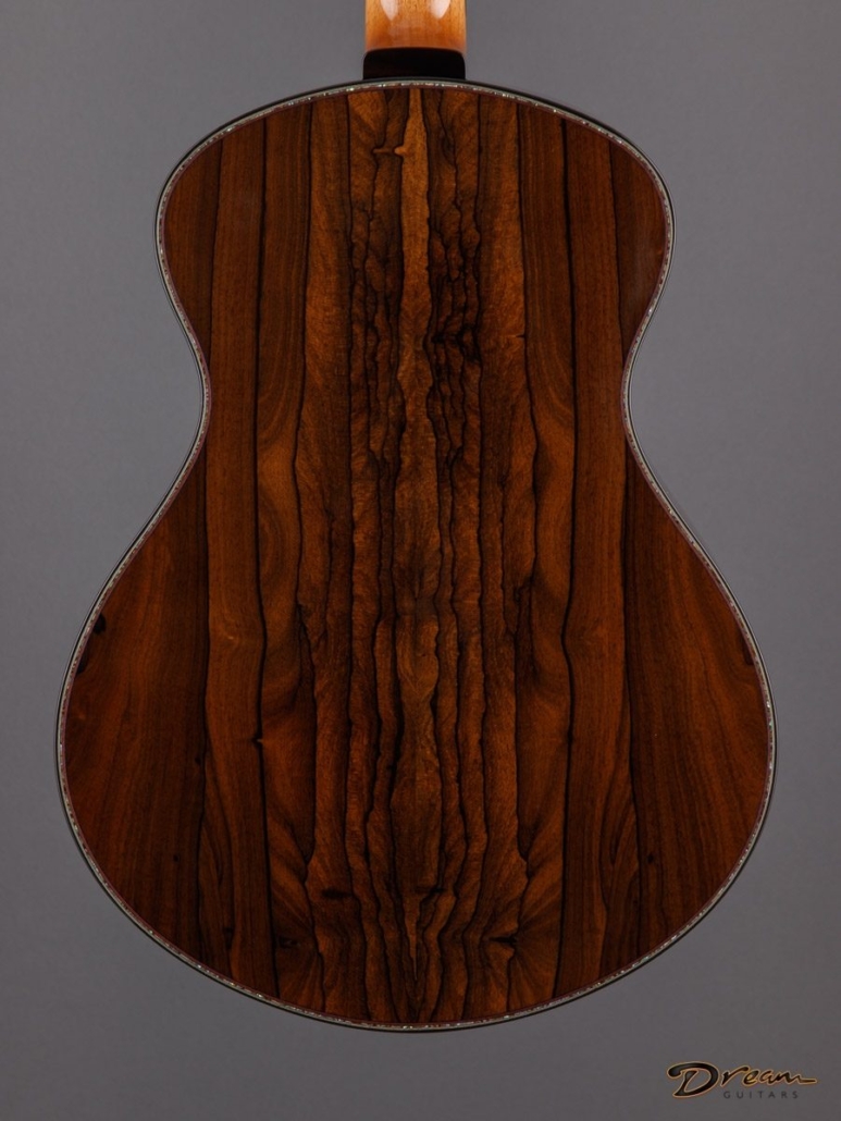 Brand New Halland Signature Series 000-H, Ziricote/Cedar - Dream Guitars