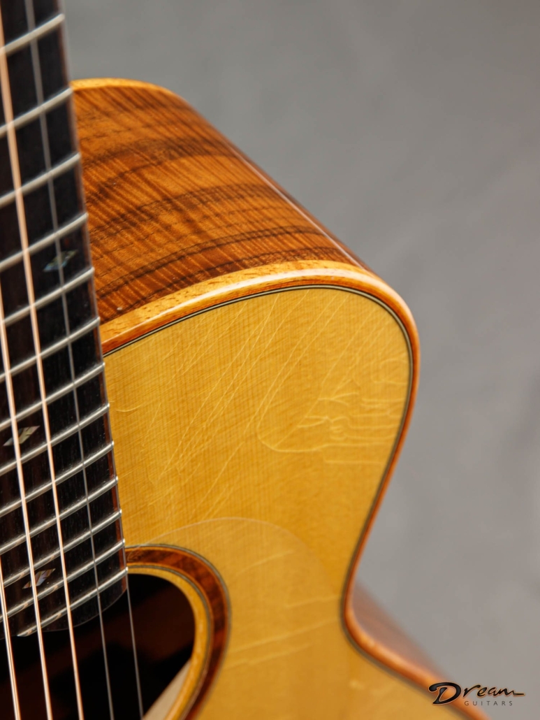 1997 McCollum Meghann, Walnut/German Spruce - Dream Guitars