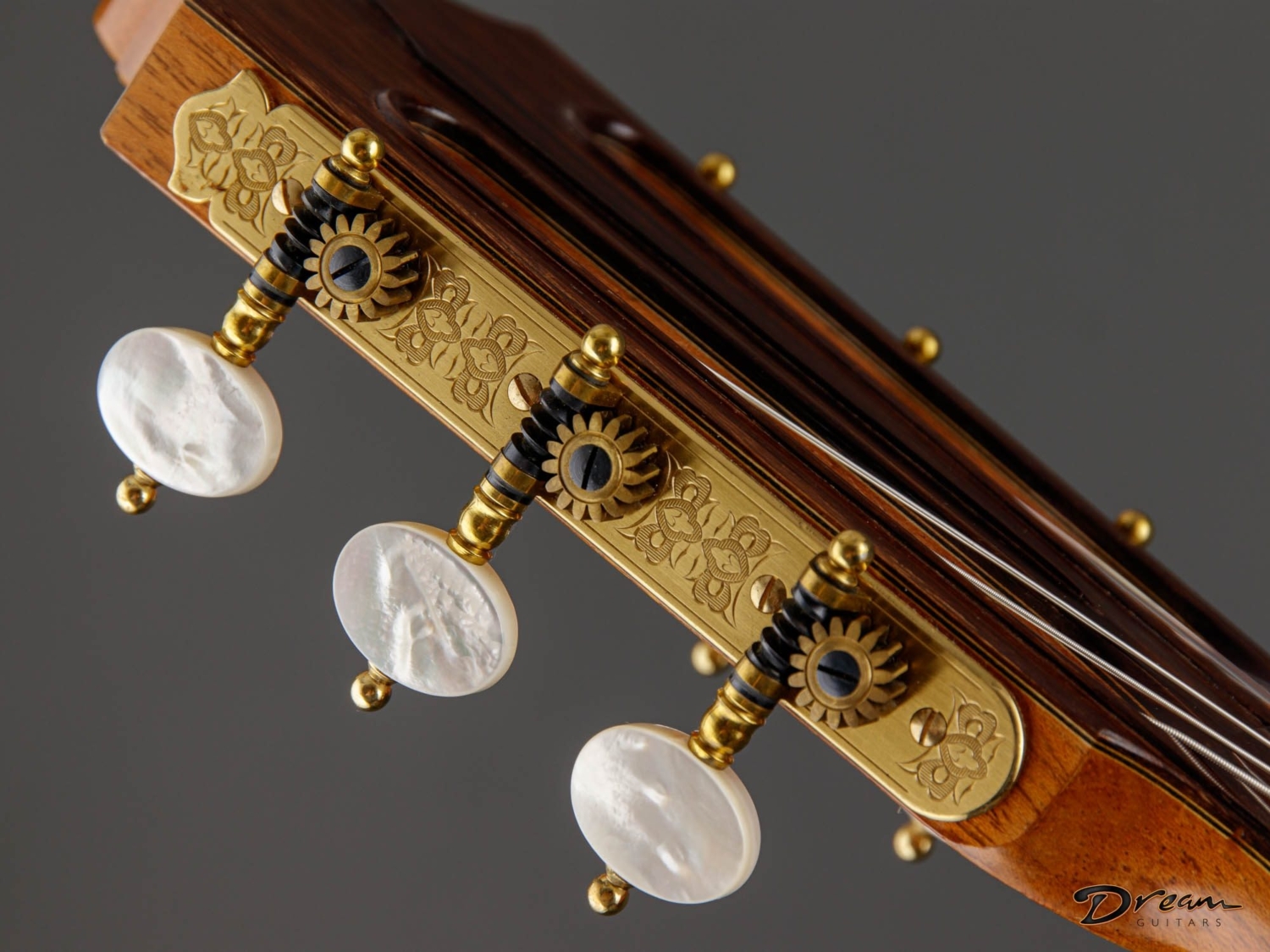 2005 Daniel Friederich Concert Classical, Indian Rosewood/Cedar - Dream Guitars