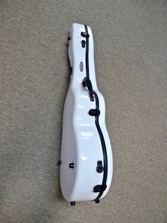 Hoffee Deluxe Carbon Fiber Case, OM/000, White/Red, Includes Padded ...