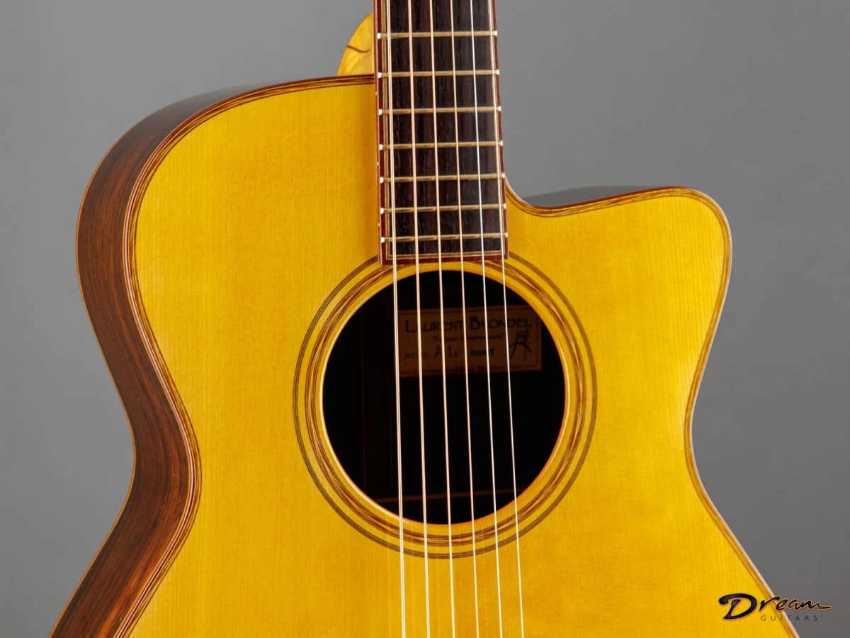 2010 Brondel A1-C, Malaysian Blackwood/German Spruce - Dream Guitars