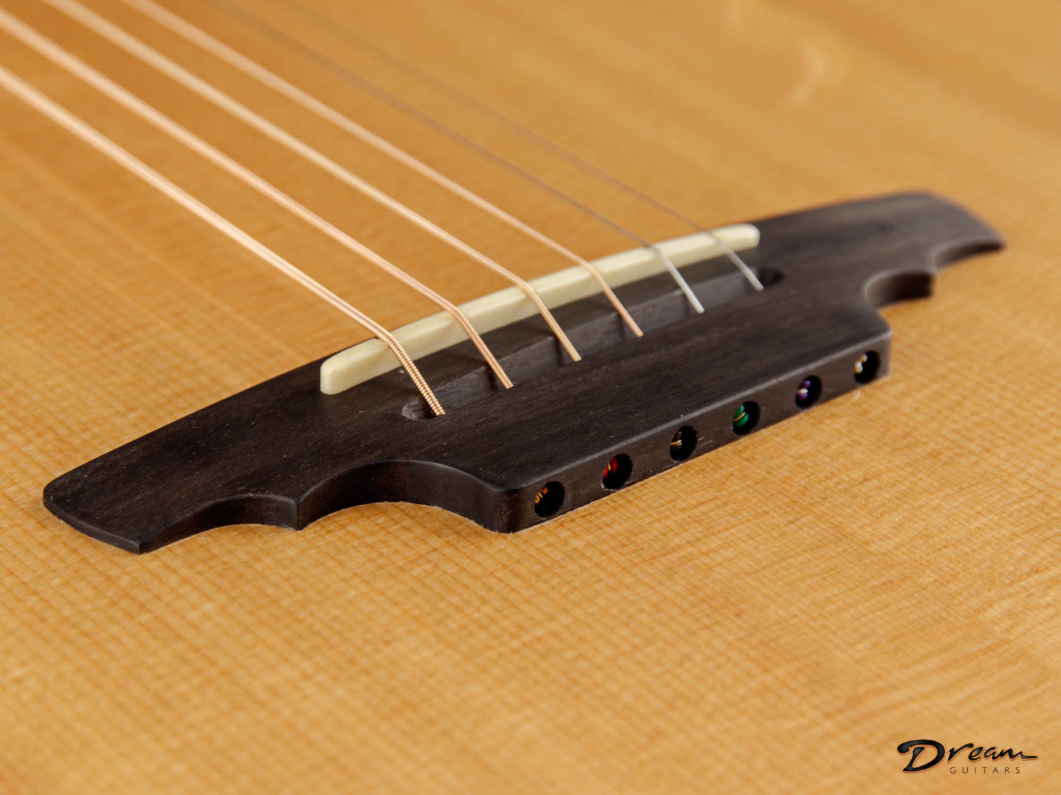 2016 Pederson EVA-UM, Walnut/Sitka Spruce - Dream Guitars