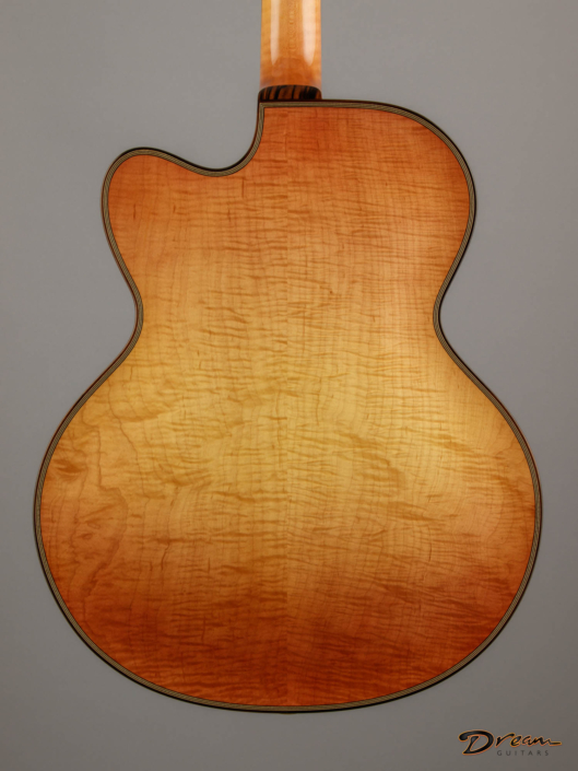 2017 Monteleone Speciale, Maple/Spruce - Dream Guitars