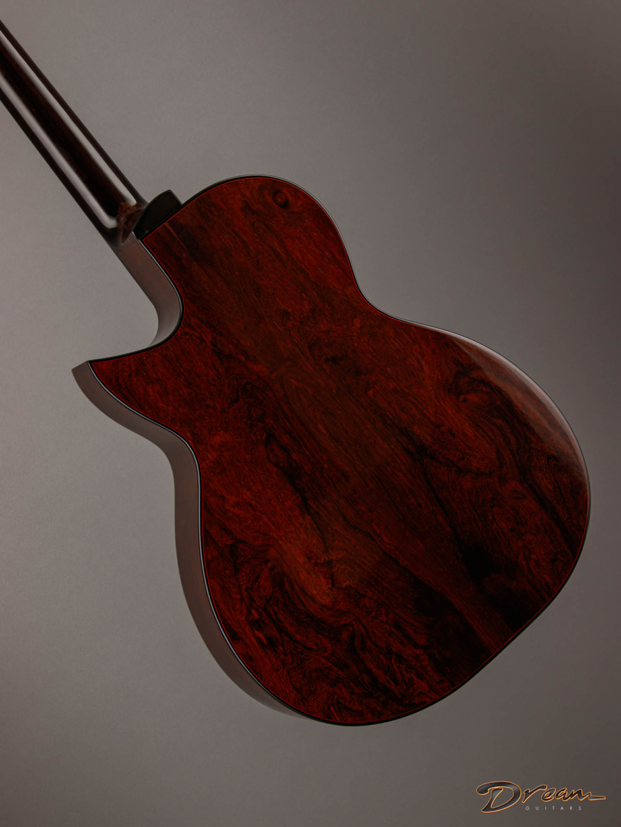 2018 Taran Tirga Mhor, Swartsa Wamara/European Spruce - Dream Guitars