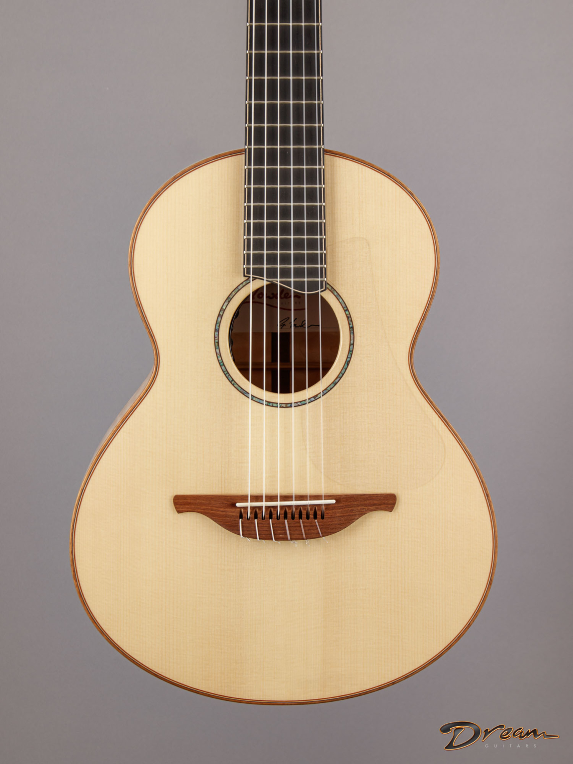 2023 Lowden WL-35 JX, AAAA Maple/AAAA Alpine Spruce - Dream Guitars