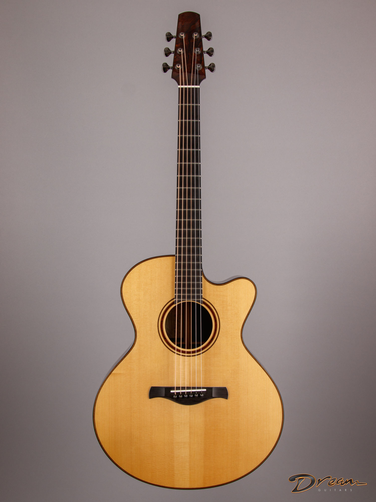 2008 Traugott BK Cutaway, Brazilian Rosewood/German Spruce - Dream Guitars