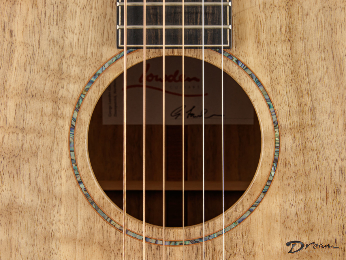 2019 Lowden S-35 W, All Figured Walnut - Dream Guitars