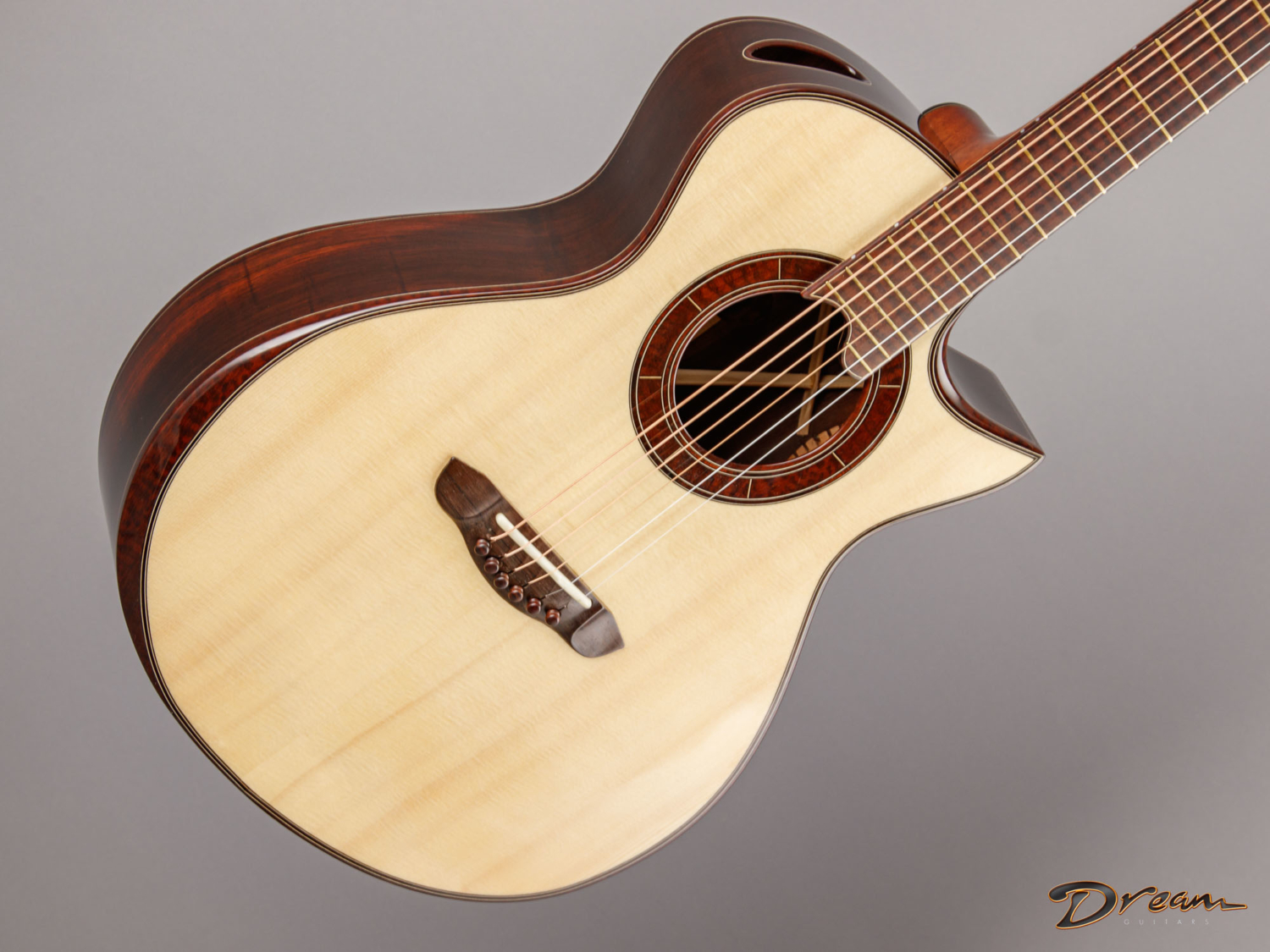 2023 Hatcher Greta, Brazilian Rosewood/Italian Spruce - Dream Guitars