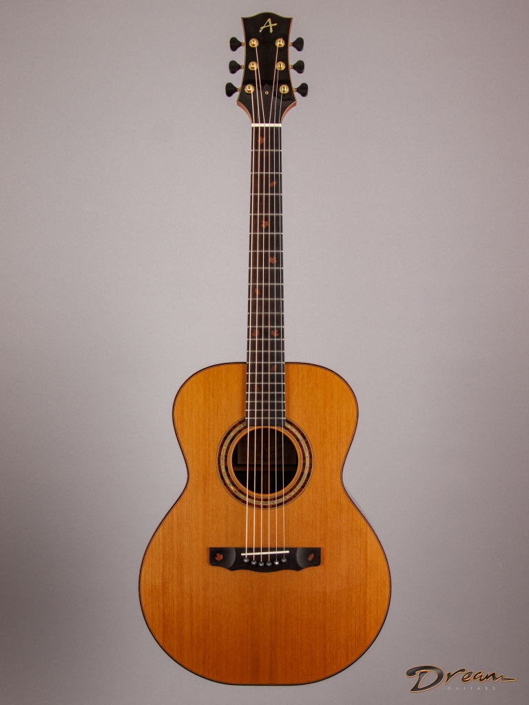 2009 Applegate SJ, Ziricote/Cedar - Dream Guitars